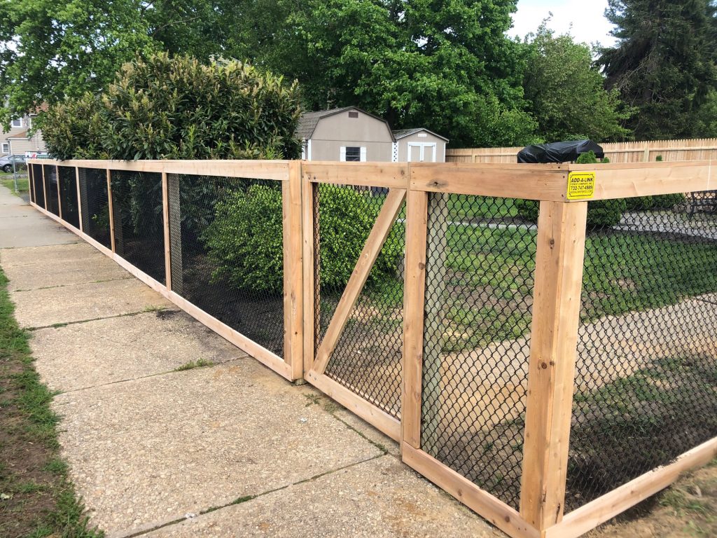Cedar Framed Chain Link Fence - Add A Link Fence Company