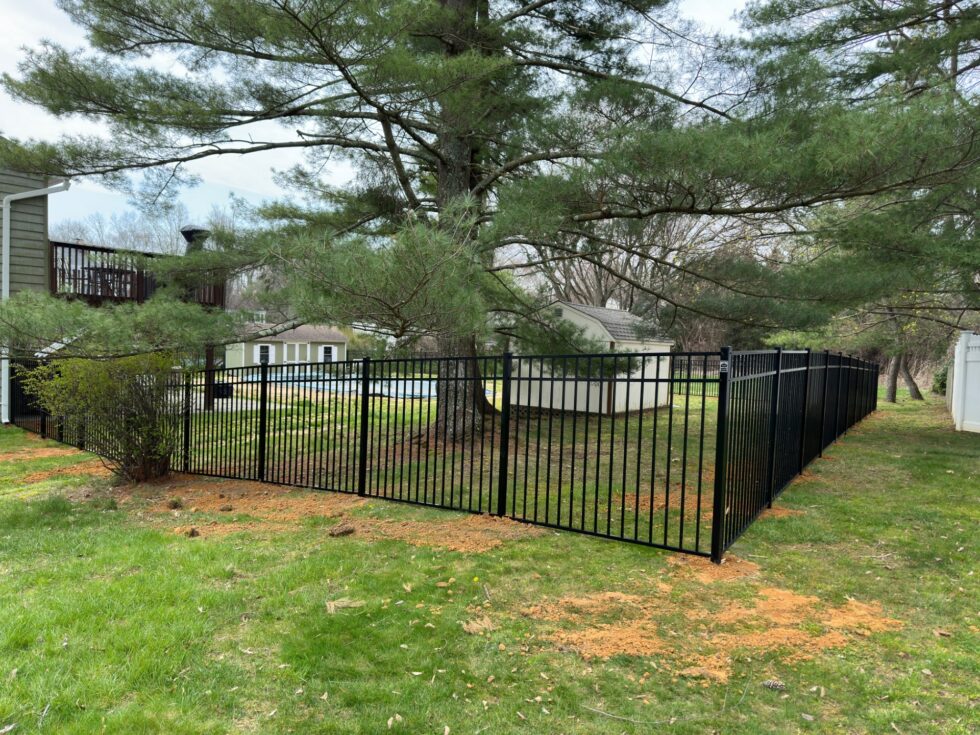 Jerith Aluminum Pool Code Fence - Add A Link Fence Company